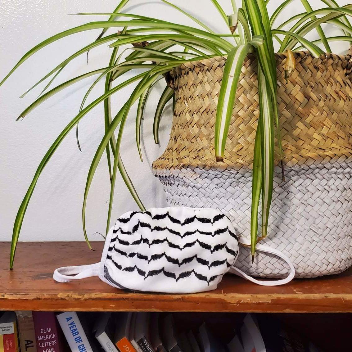 Limited Edition Traditional Keffiyeh Mask - Keffiyehmasks